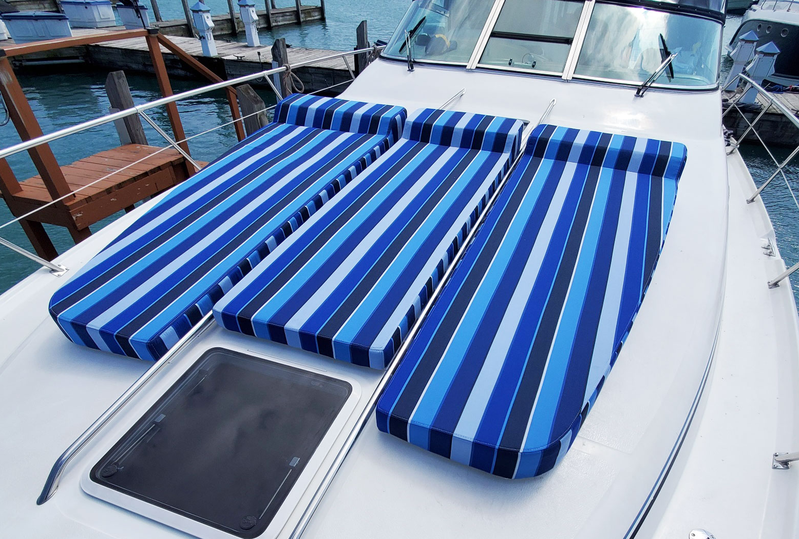 Custom Sunpads / Bow Pads Features Bowpads and Sunpads